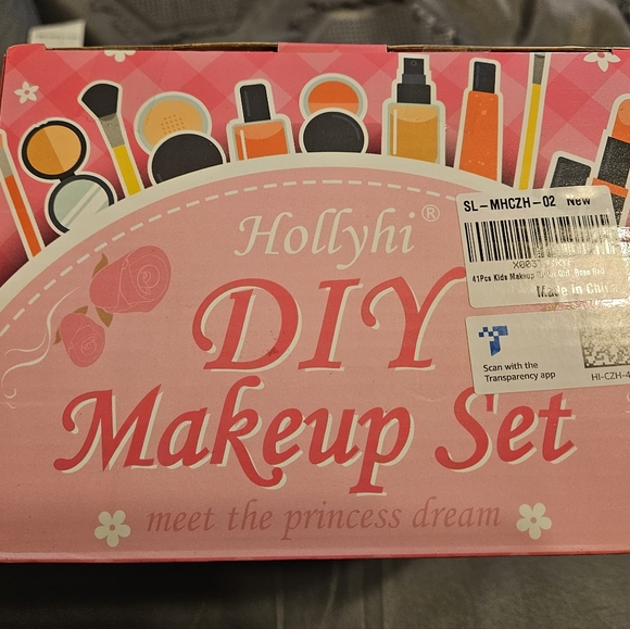 Hollyhi | Other | 4 Pcs Kids Makeup Kit Washable Makeup Set Toy With ...